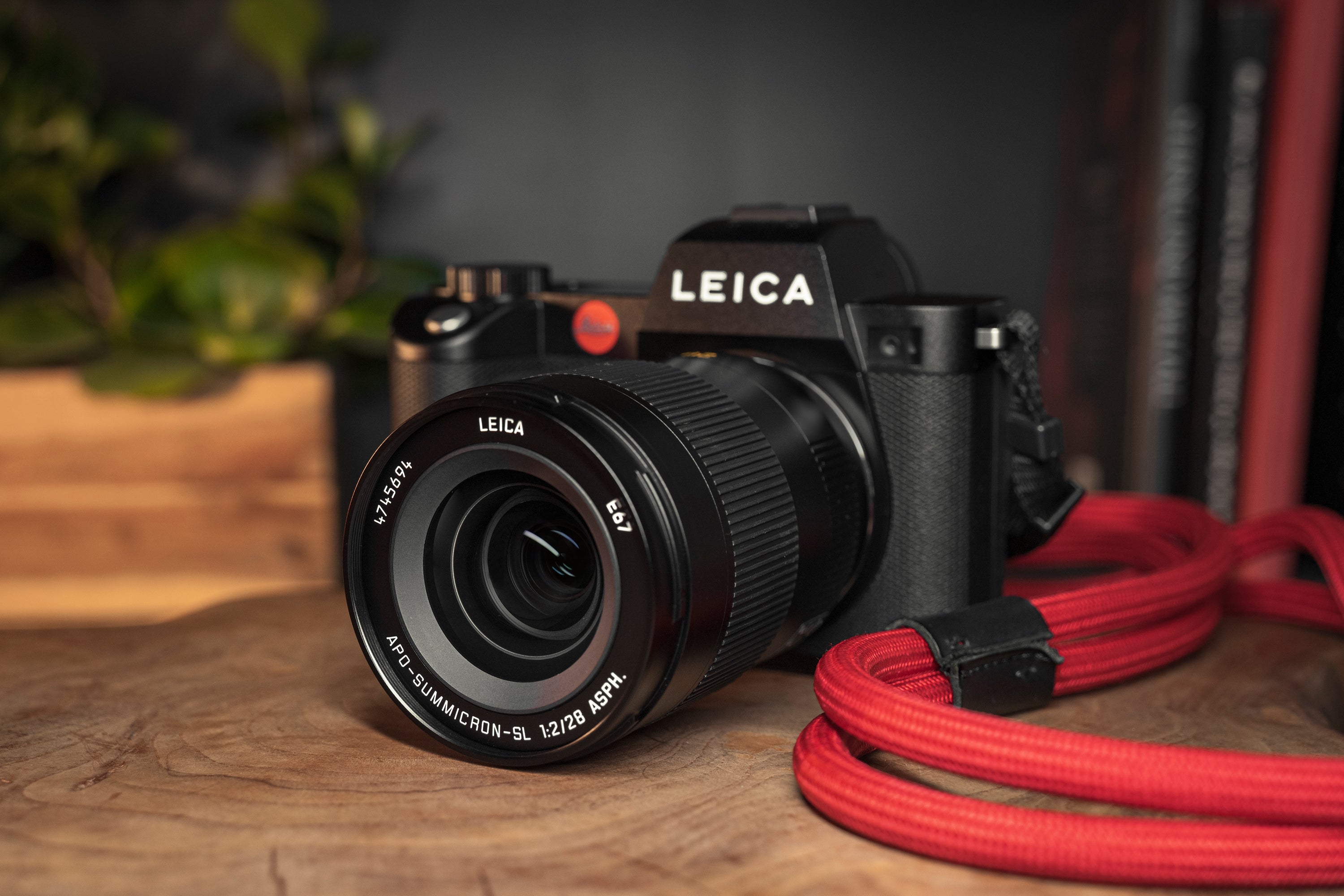 Pre-Owned SL Lens